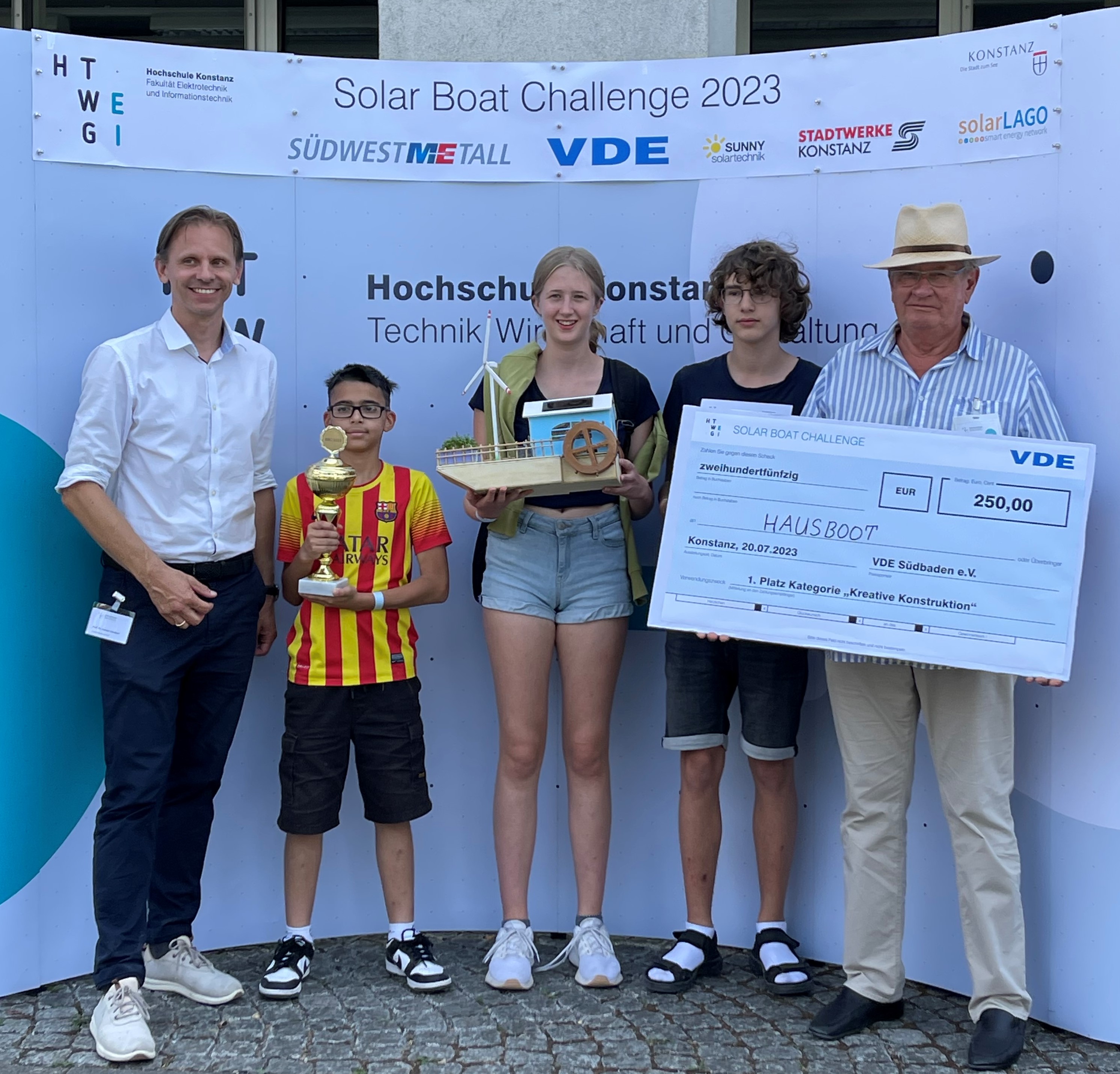 Hochschule Konstanz: Solar Boat Challenge